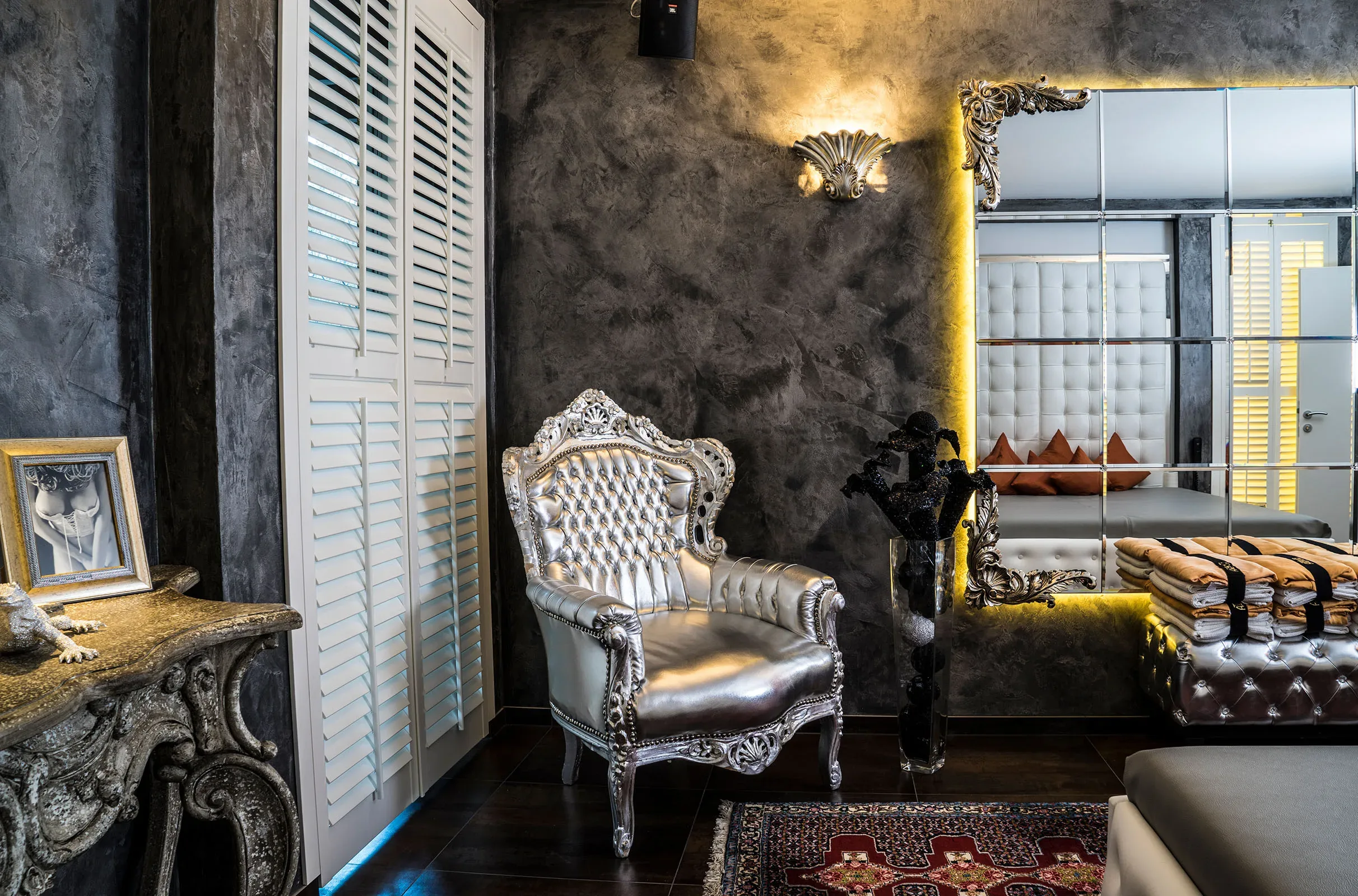 Fugenloses Bad Uri: Edles Mikrozement Design für Ihr Zuhause